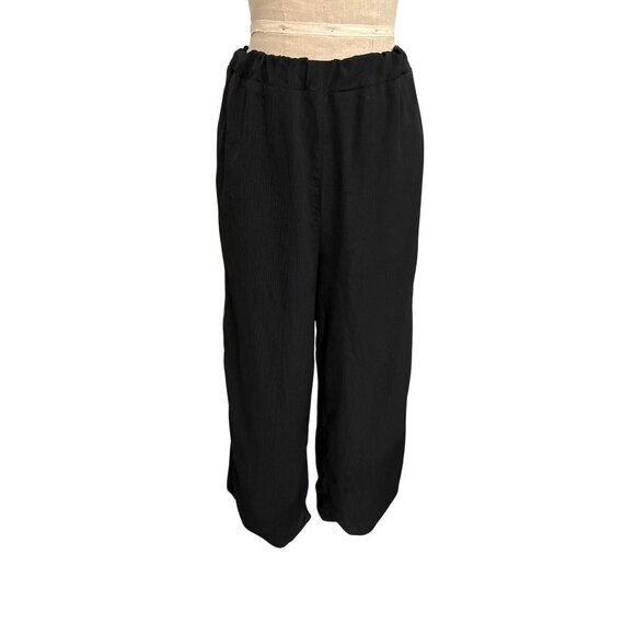 Doe & Rae | Pants & Jumpsuits | Doe And Rae Black Elastic Waist Cropped ...